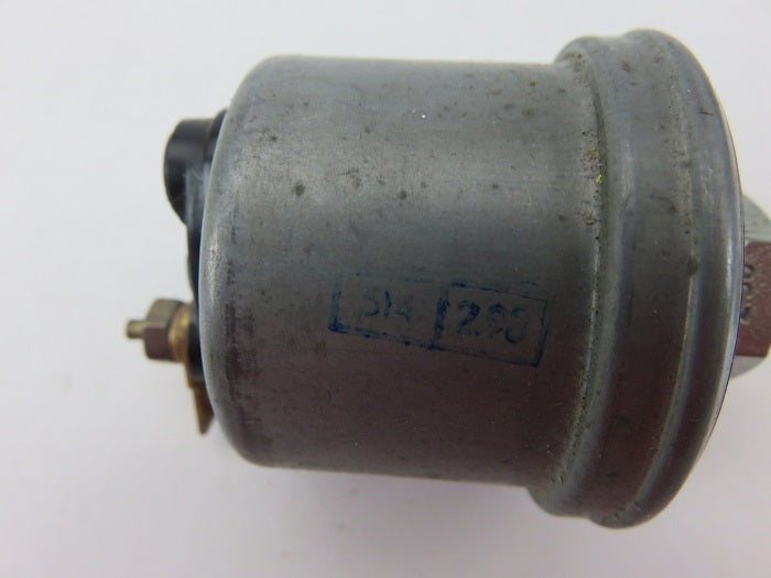 VDO 362 033 (362 081 001 001 K) 80 PSI Dual Station Standard Pressure – Second Wind Sales