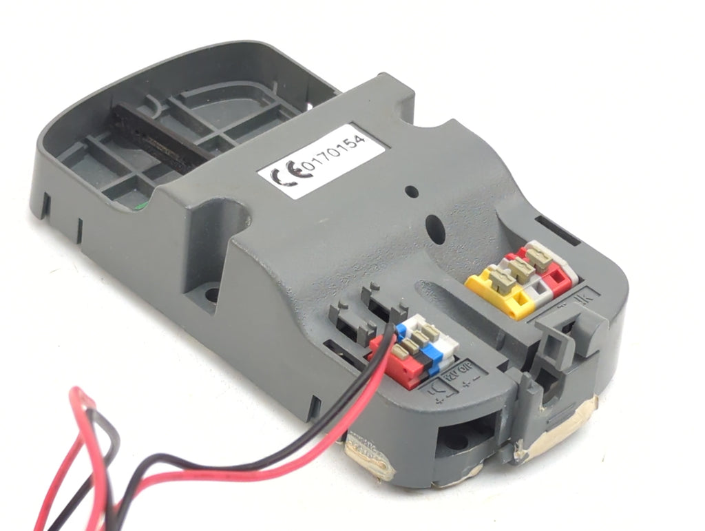 Raymarine A18130 E12185 LifeTag Wireless Man Overboard System Base Sta – Second Wind Sales