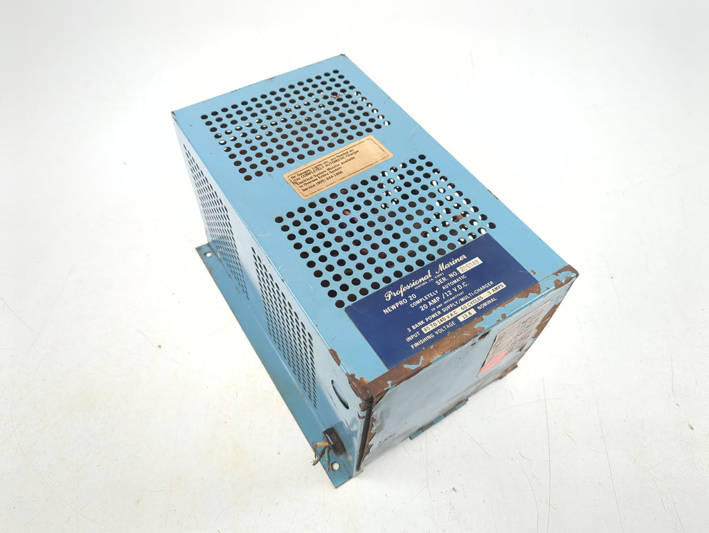 ProMariner NEWPRO 20 Professional Mariner 12V 20 AMP Power Supply Auto ...