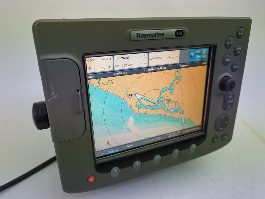 Raymarine E80 E02011 GPS Fishfinder Radar Chartplotter 8.4" LCD MFD Di ...