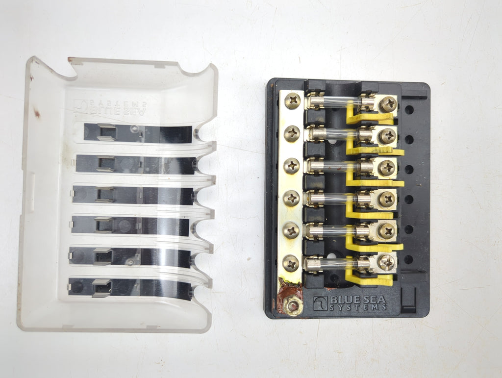 Blue Sea System 5018 Marine 6 Circuit without Negative Bus ST Glass Fu ...